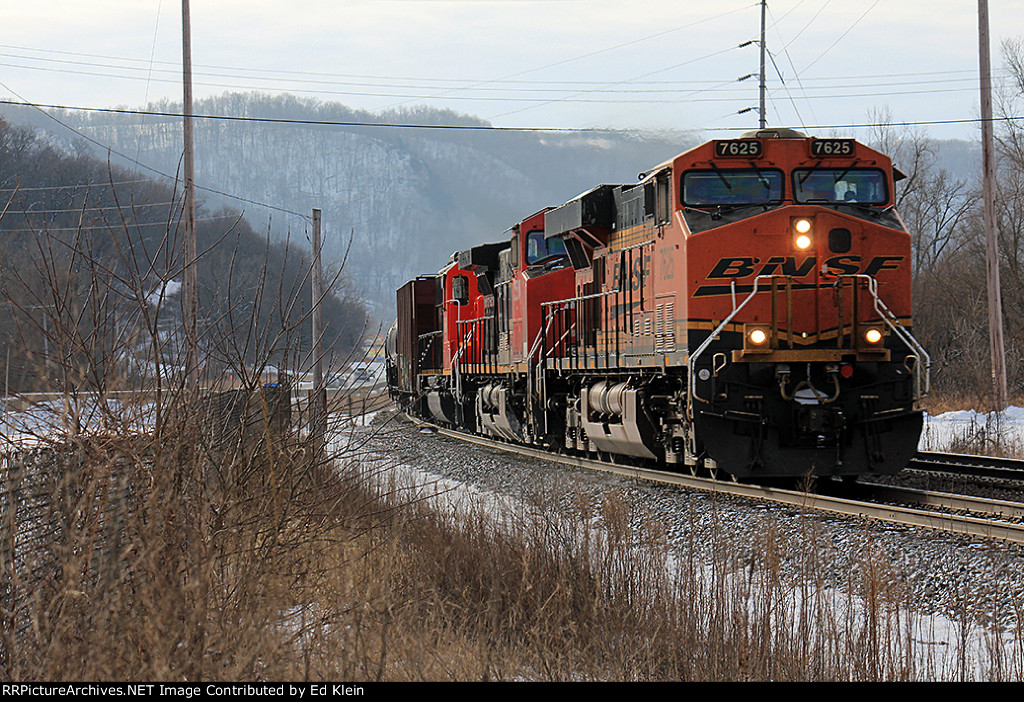 BNSF 7625